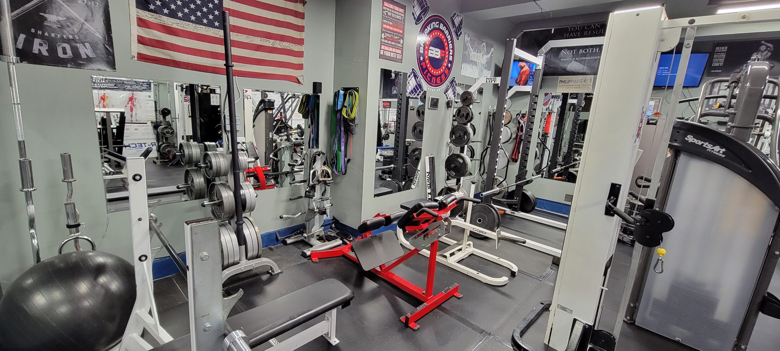 GALLERY – Breaking Barriers Fitness
